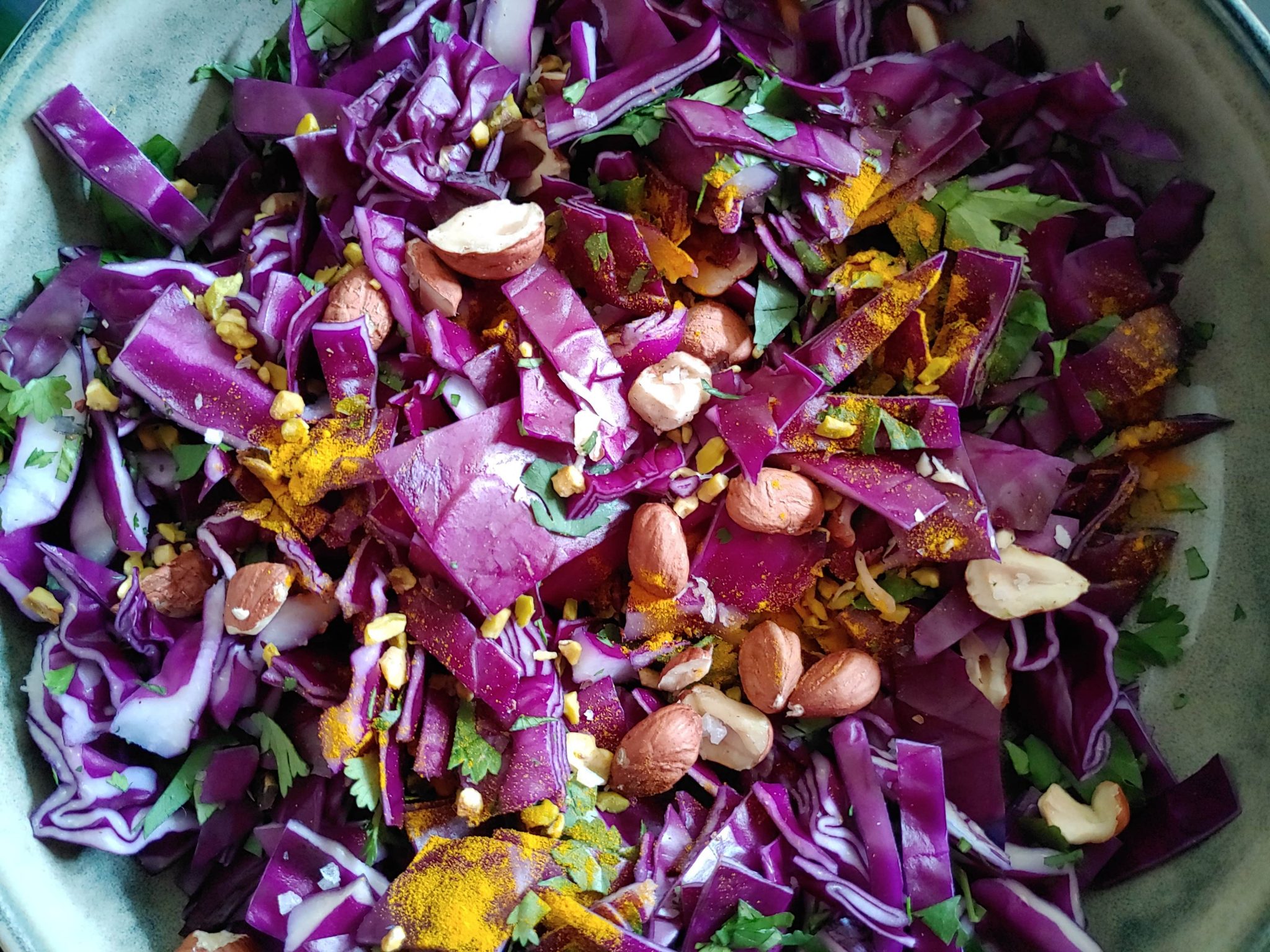 Ensalada de col morada, quinoa y frutos secos - Albanozzo Cooking